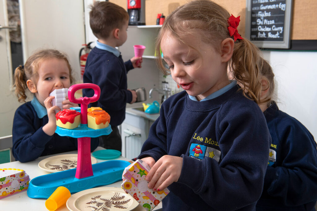 Curriculum | Lee Mount Academy